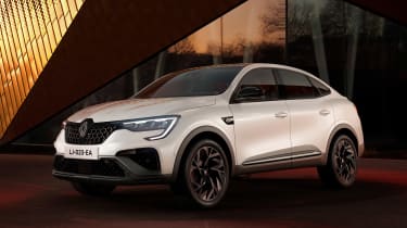 New 2023 Renault Arkana facelift unveiled with tweaks inside and out - pictures | Auto Express